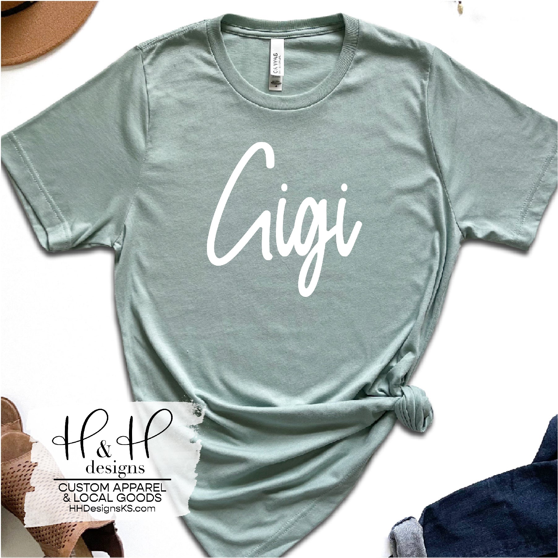 Gigi White Script – H&H Designs LLC